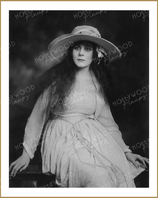 Theda Bara - "Graceful Beauty" (1919) by NATIONAL STUDIO | Hollywood ...